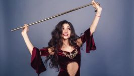 Descubre la elegancia del Baile Saidi: Origen, folklore y estilo